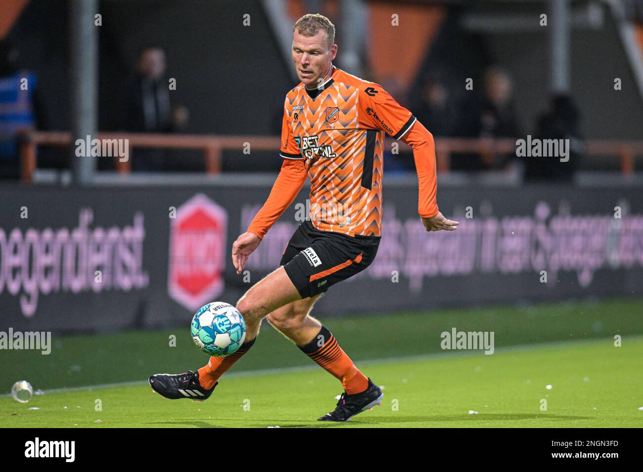 VOLENDAM, NETHERLANDS - FEBRUARY 18: Henk Veerman of FC Volendam during ...