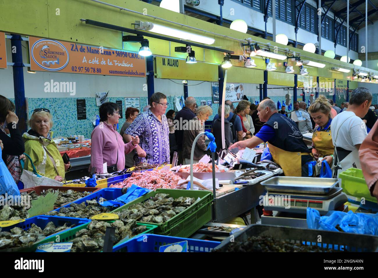 Inside of Halle Aux Poissons, Place de la Poissonnerie, Vannes ...