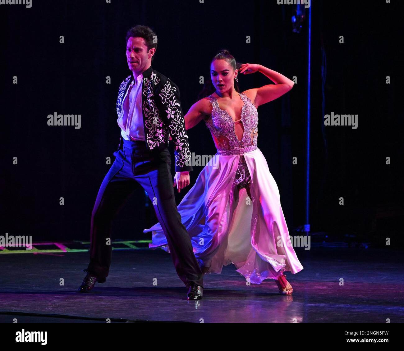 Hollywood FL, USA. 17th Feb, 2023. Alexis Warr and Sasha Farber perform ...