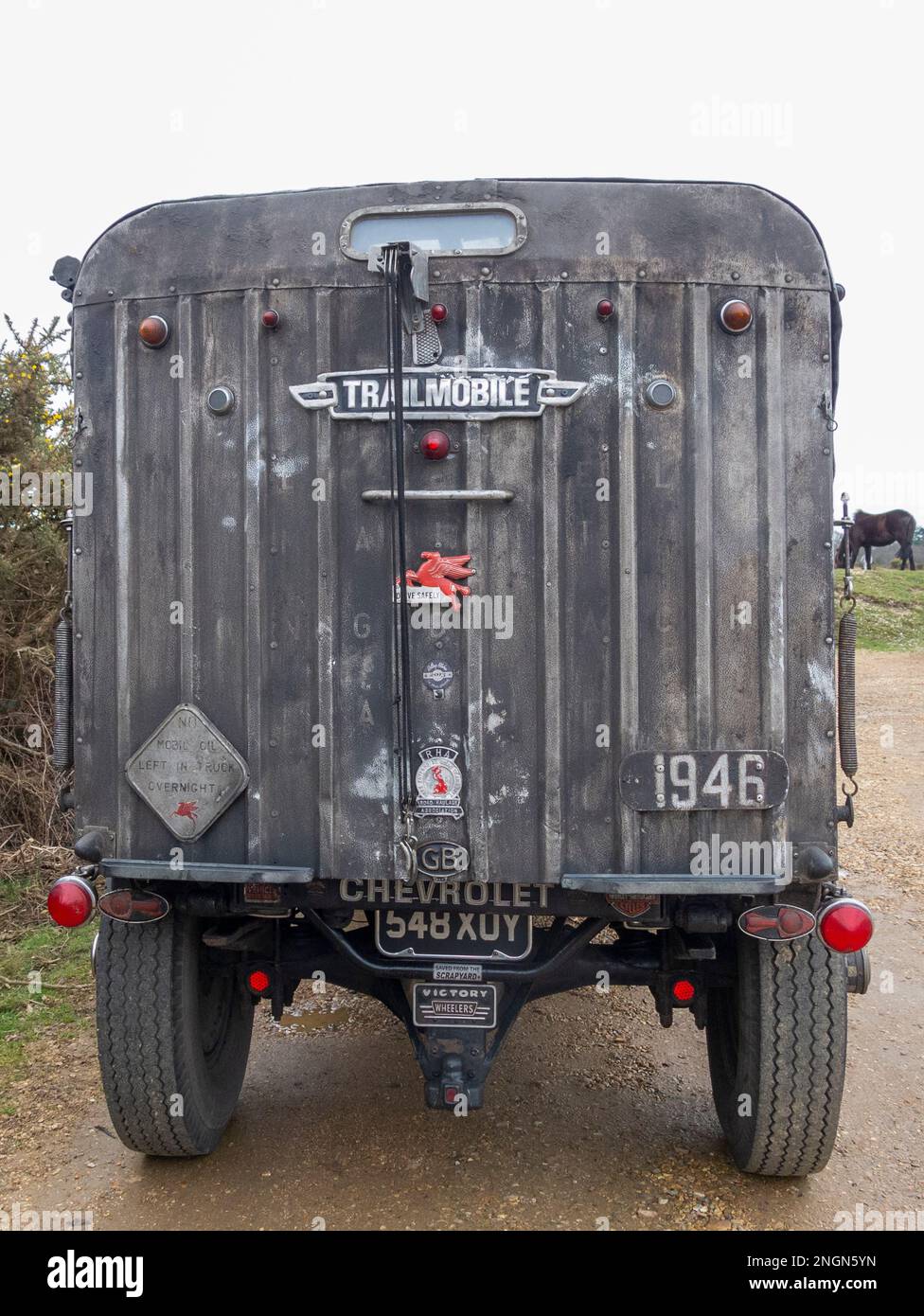 Cab over engine truck hi-res stock photography and images - Alamy