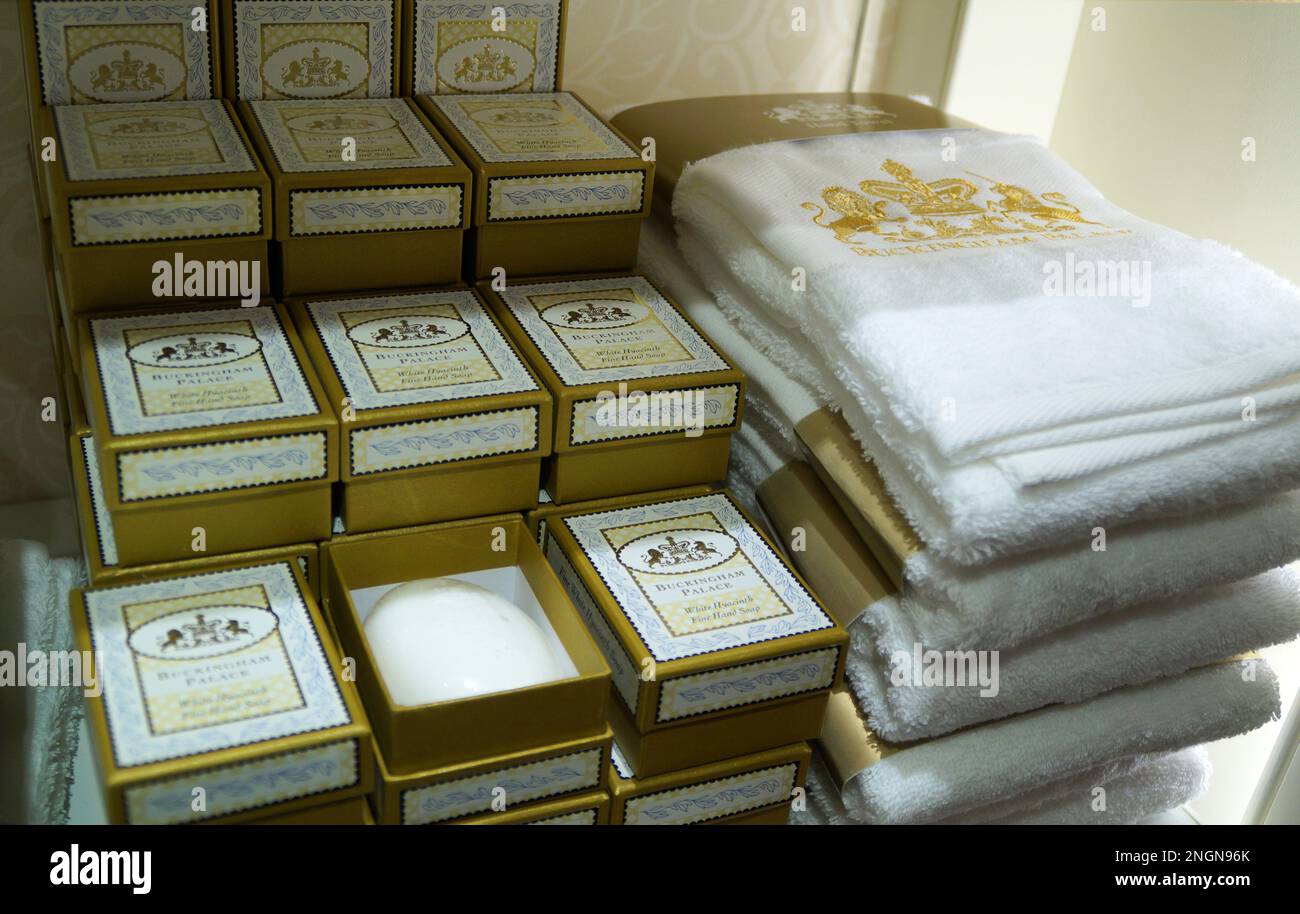 Official Royal Collection of beautiful and tasteful luxury British ...