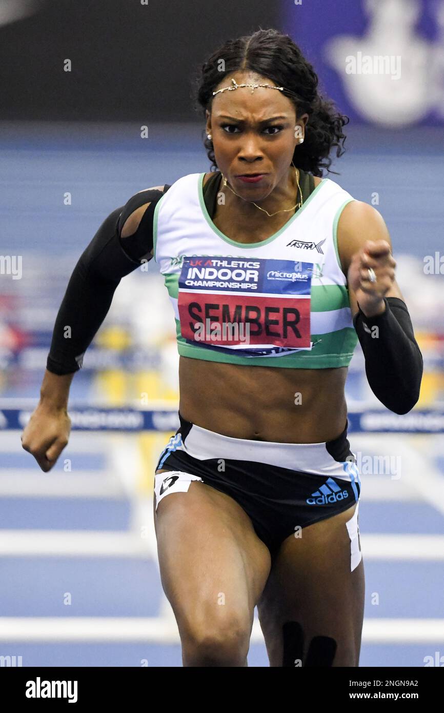 Women hurdles hi-res stock photography and images - Alamy