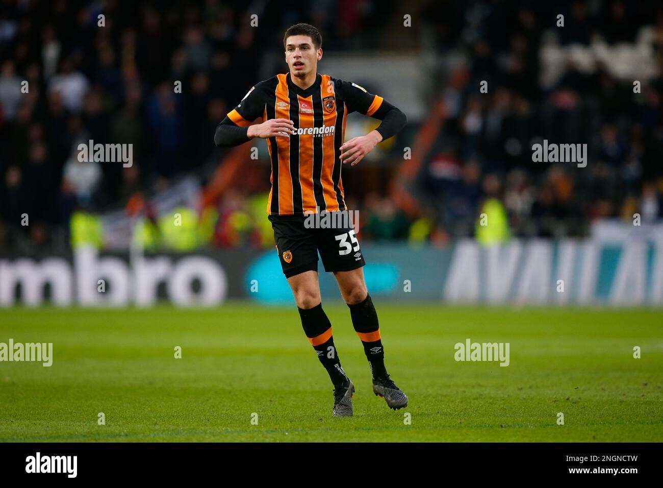 Xavier simons hi-res stock photography and images - Alamy