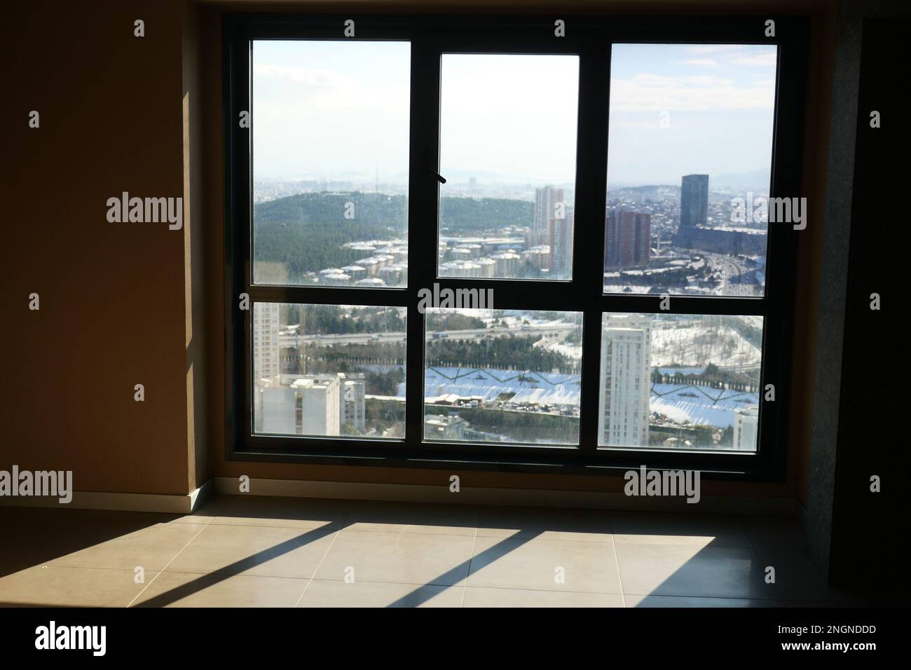 Modern building with tinted windows. Urban architecture Stock Photo - Alamy