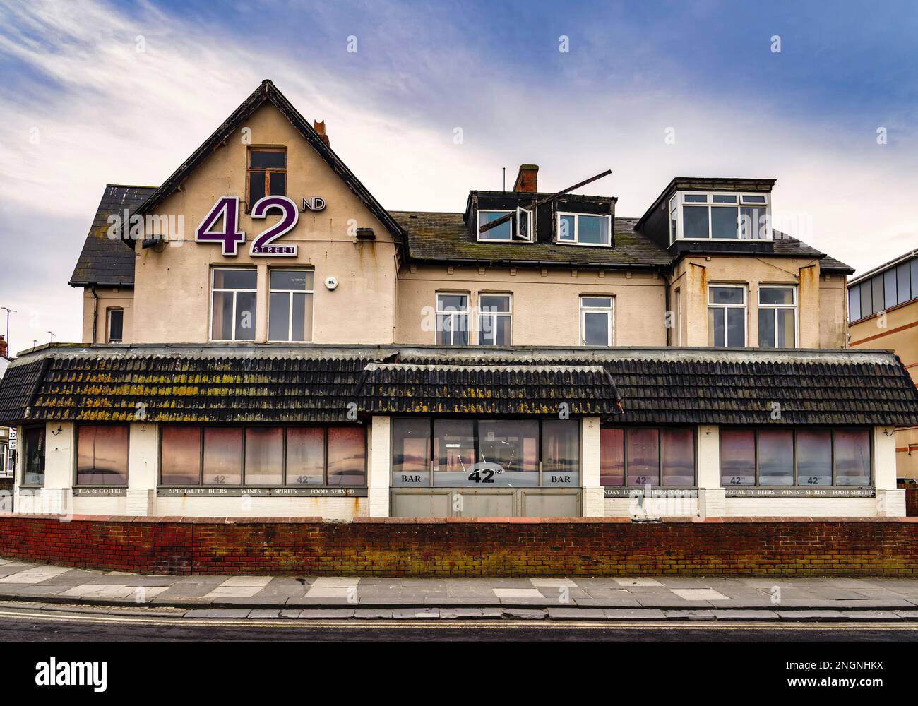 42nd street nightclub whitley bay hi-res stock photography and images ...