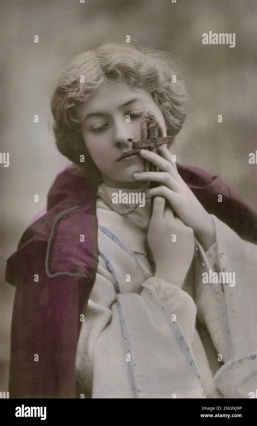 Maude Fealy as 'Fair Rosamund' in 'Becket' - photo by Lallie Charles ...