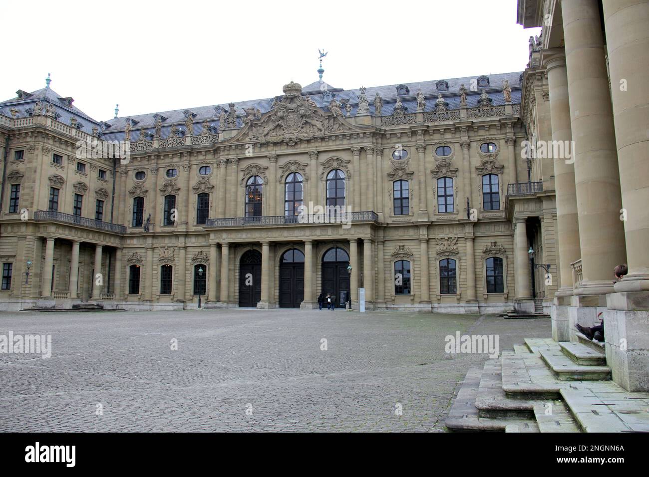Front facade and cour d'honneur of the Residenz, 18th-century baroque ...