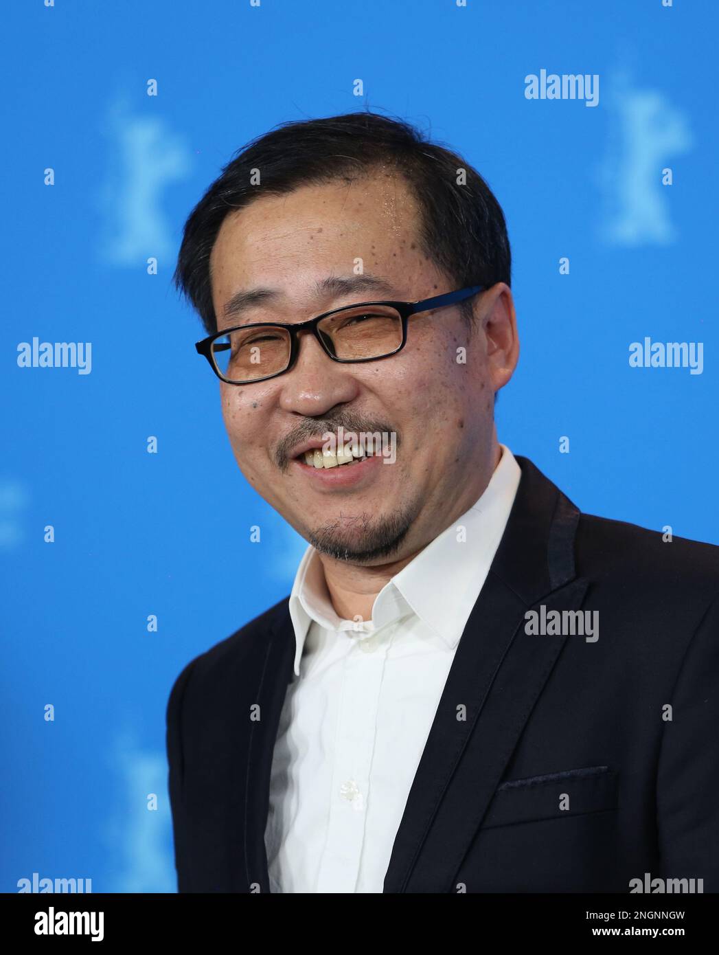 The shadowless tower hi-res stock photography and images - Alamy