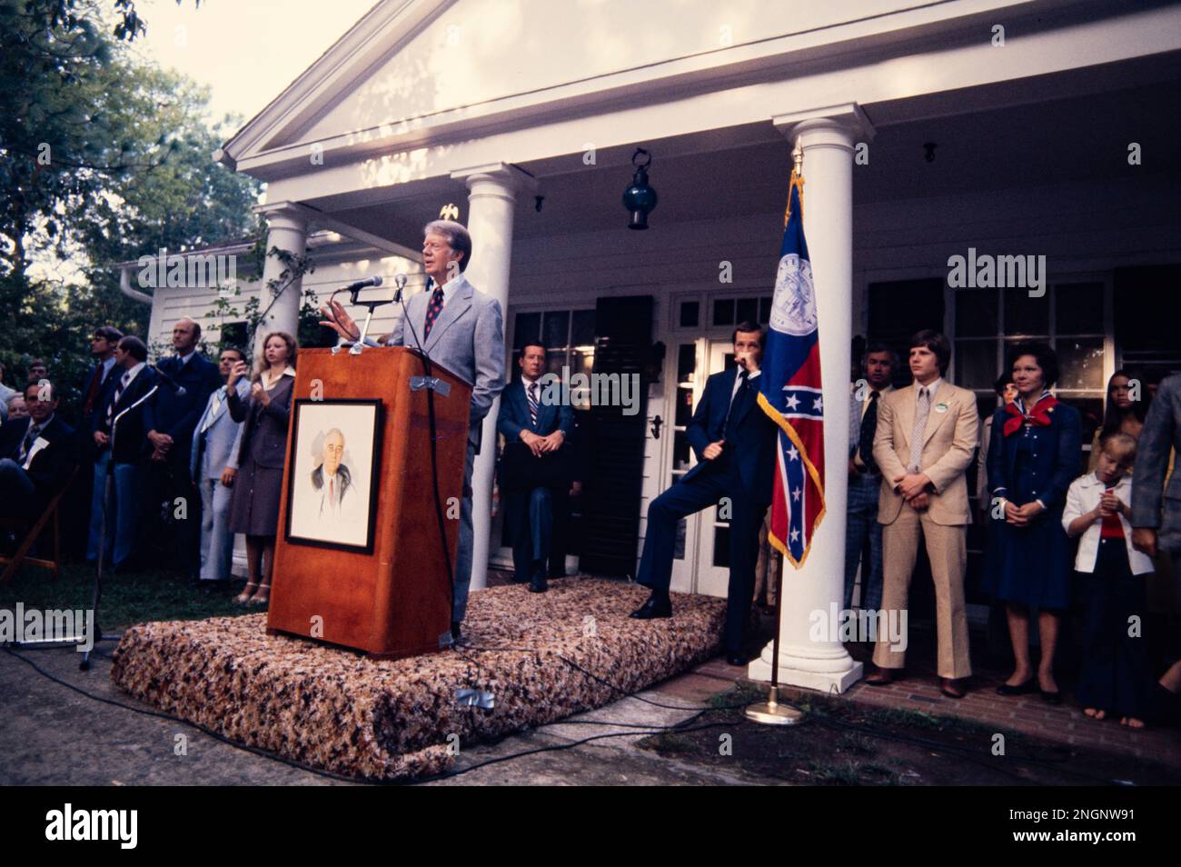 Jimmy Carter Kicks Off 1976 Campaign in Warm Springs, Georgia at FDR's ...