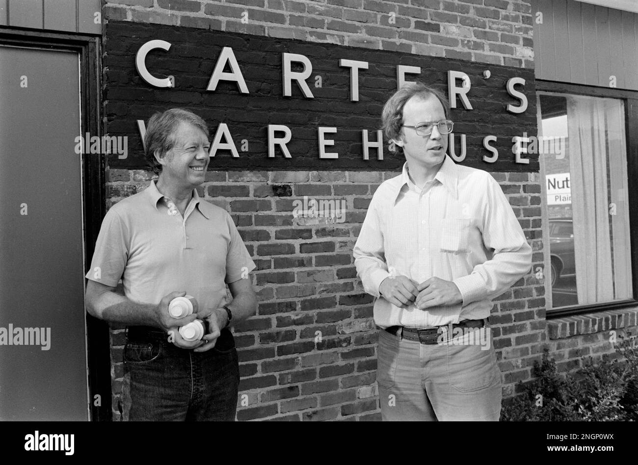 President Jimmy Carter talks with Deputy White House Press Secretary ...