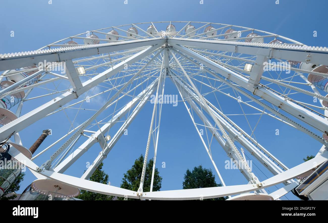 The Ferris Wheel in Millenium Square, Bristol, England Stock Photo - Alamy