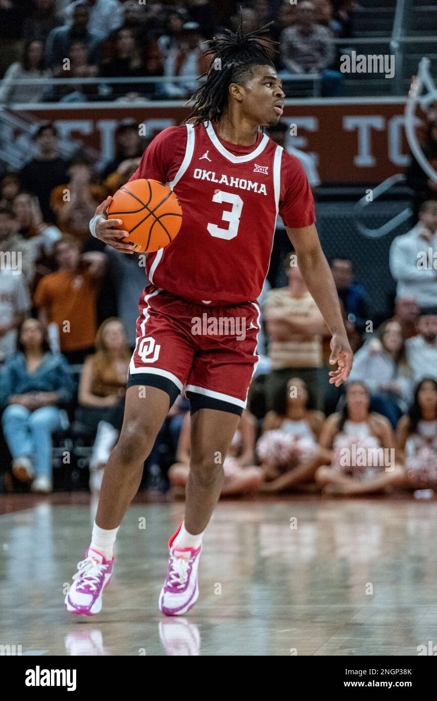 Feb 18, 2023. Otega Oweh #3 of the Oklahoma Sooners in action vs the ...