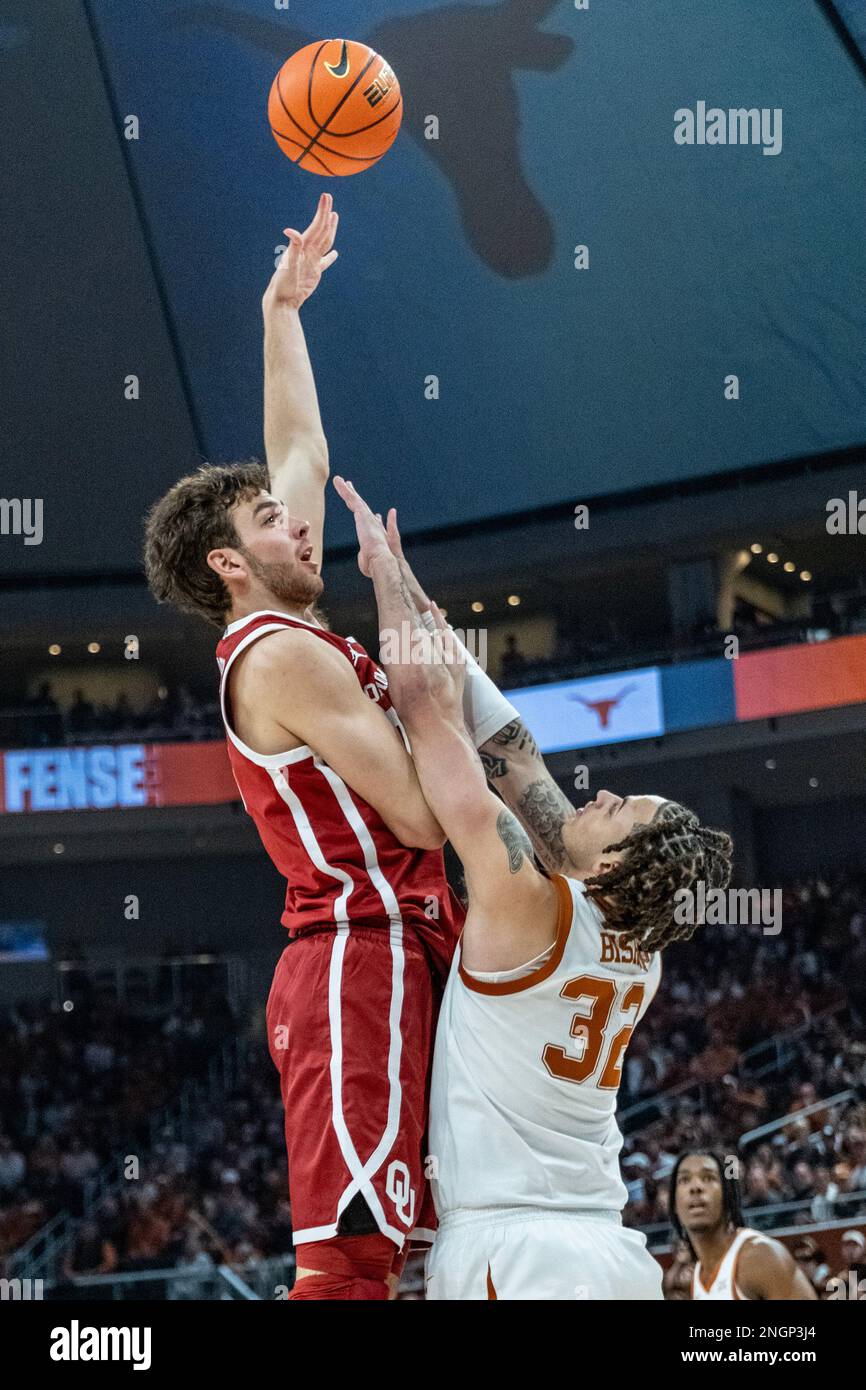 Godwin austin hi-res stock photography and images - Alamy