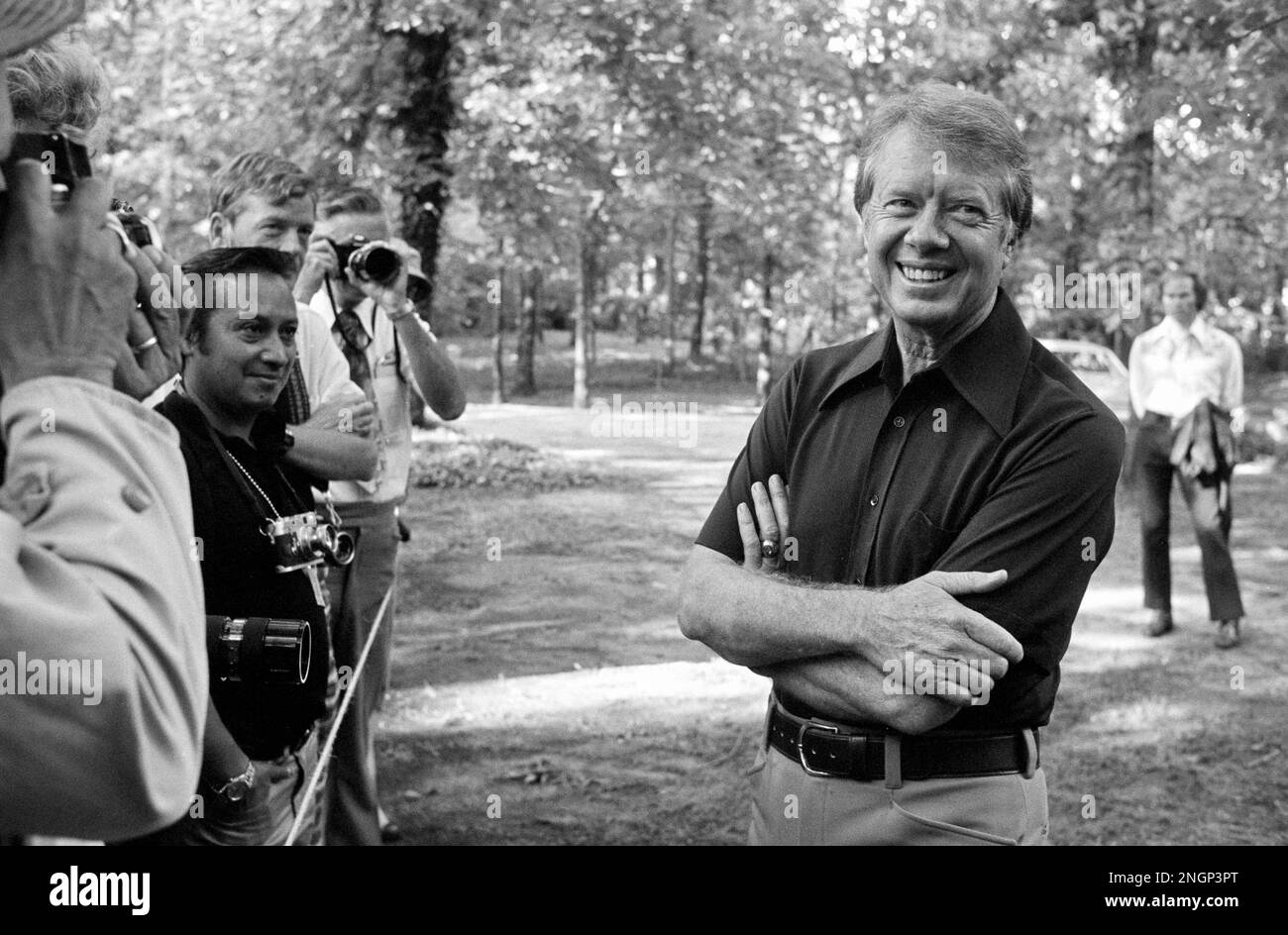 US Democratic presidential nominee Jimmy Carter chats with members of ...