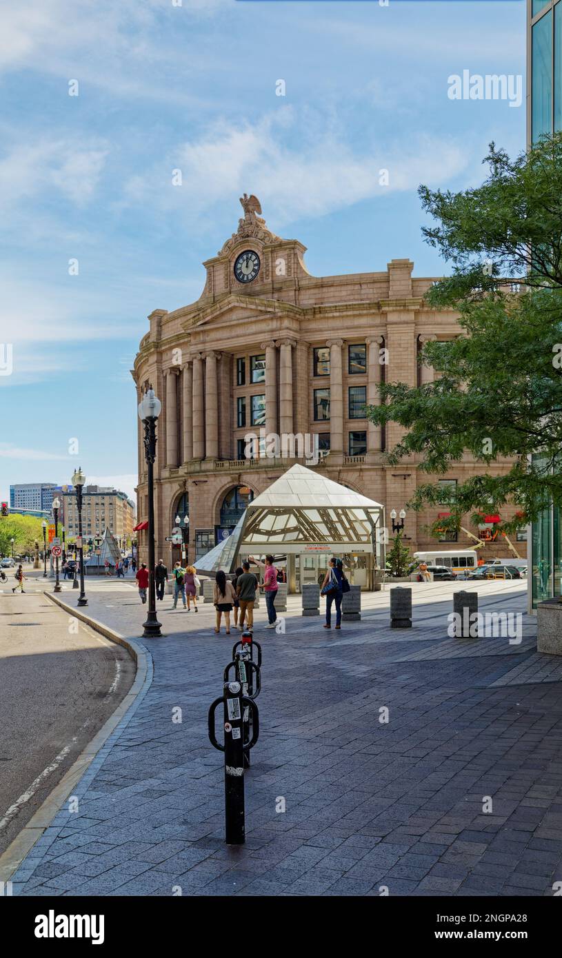 Boston’s landmark South Station in September 2019 (before tower ...