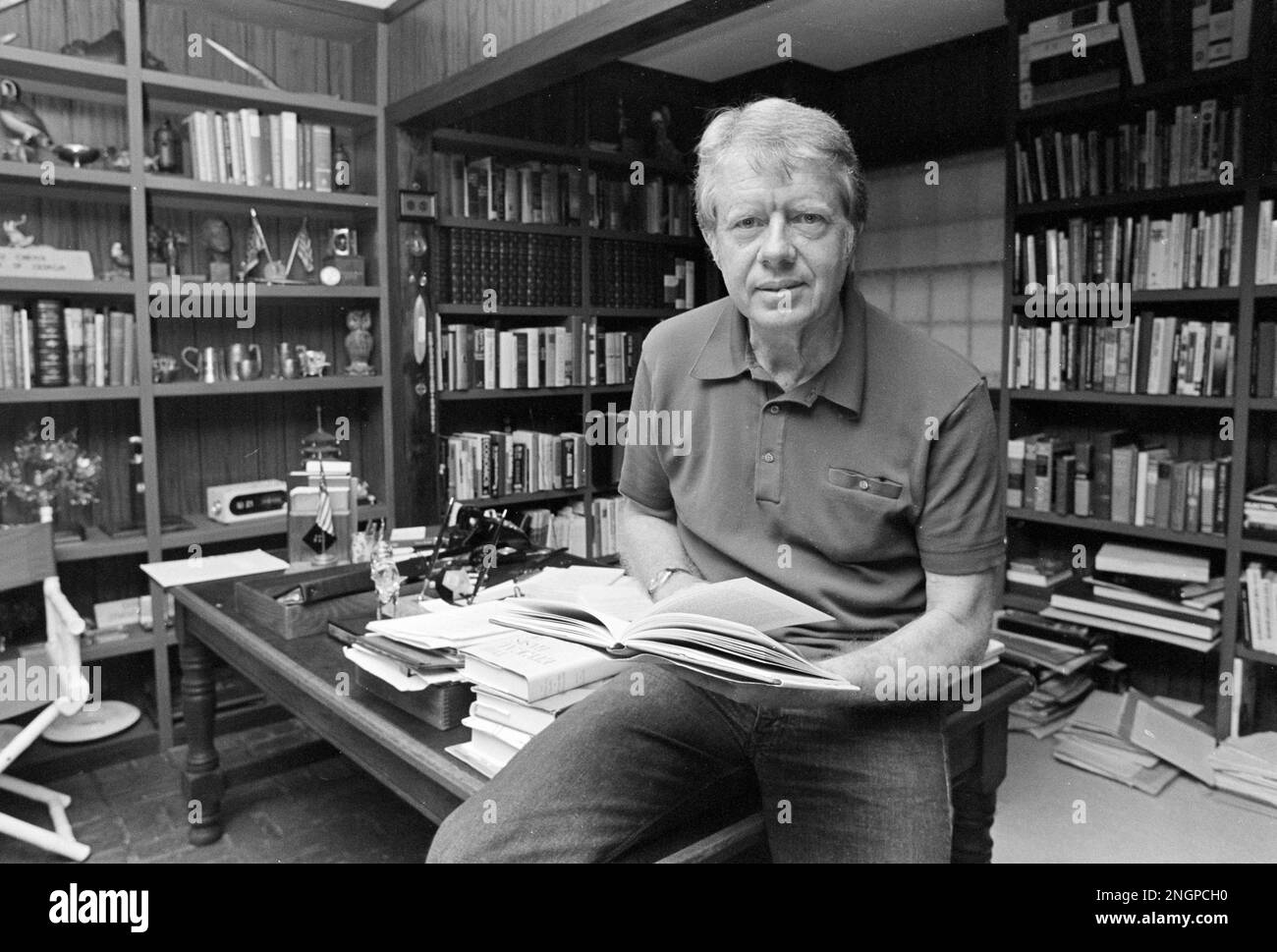 Jimmy Carter relaxes in his study at home in the family's Plains ...