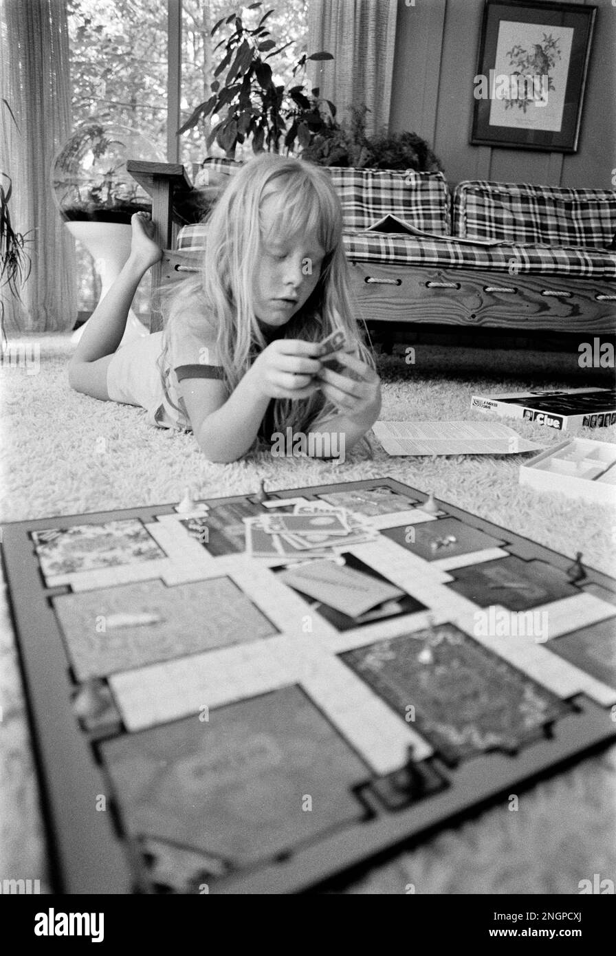 Amy Carter - daughter of Jimmy and Rosalynn Carter - plays a board game ...