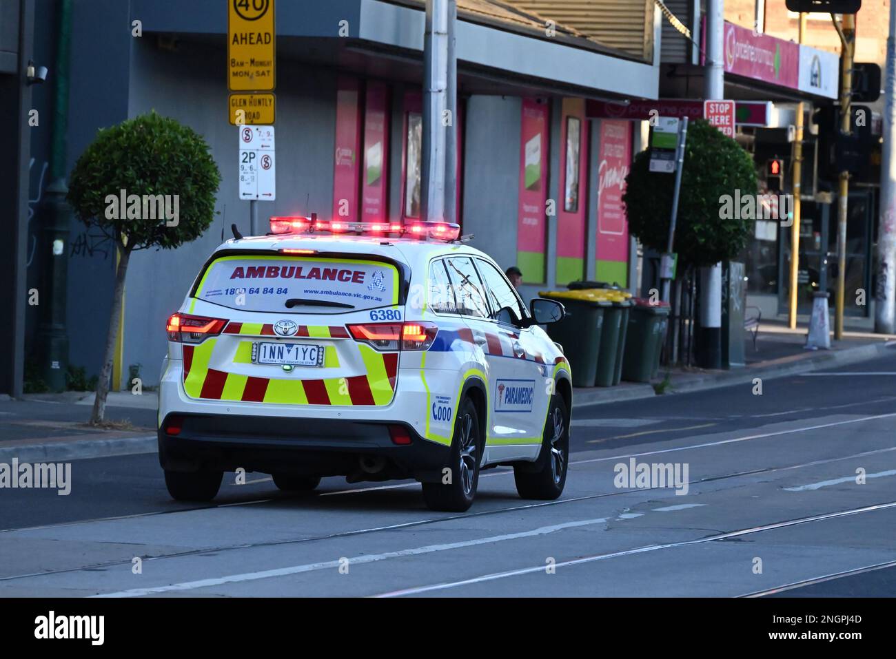 Rear view of ambulance hi-res stock photography and images - Alamy