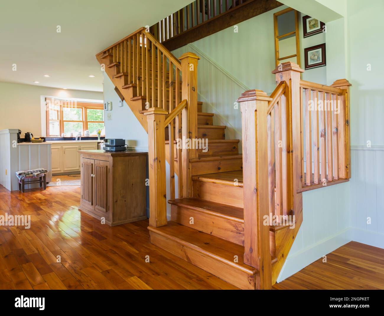 Victorian staircase home hi-res stock photography and images - Alamy