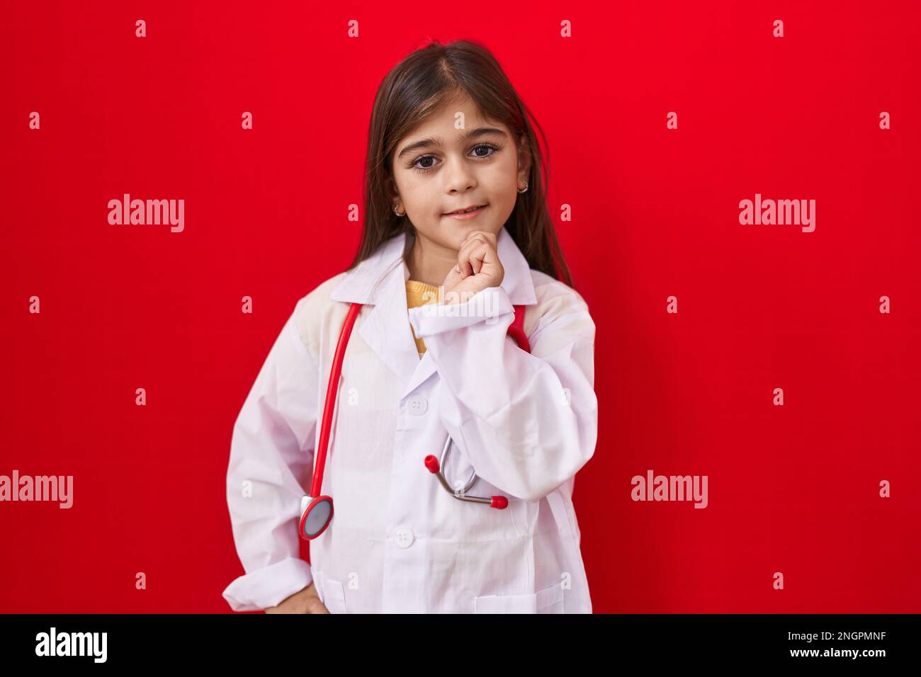 Reflective thinking nurse hi-res stock photography and images - Alamy