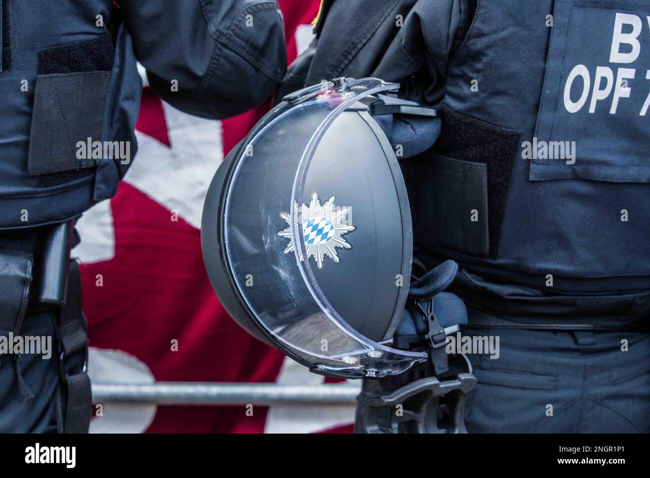 Anti siko polizei hi-res stock photography and images - Alamy Anti siko polizei hi-res stock photography and images - Alamy