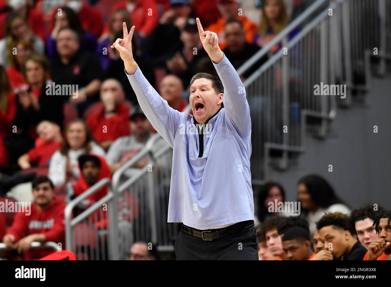 Clemson coach Brad Brownell shouts instructions to the team during the ...