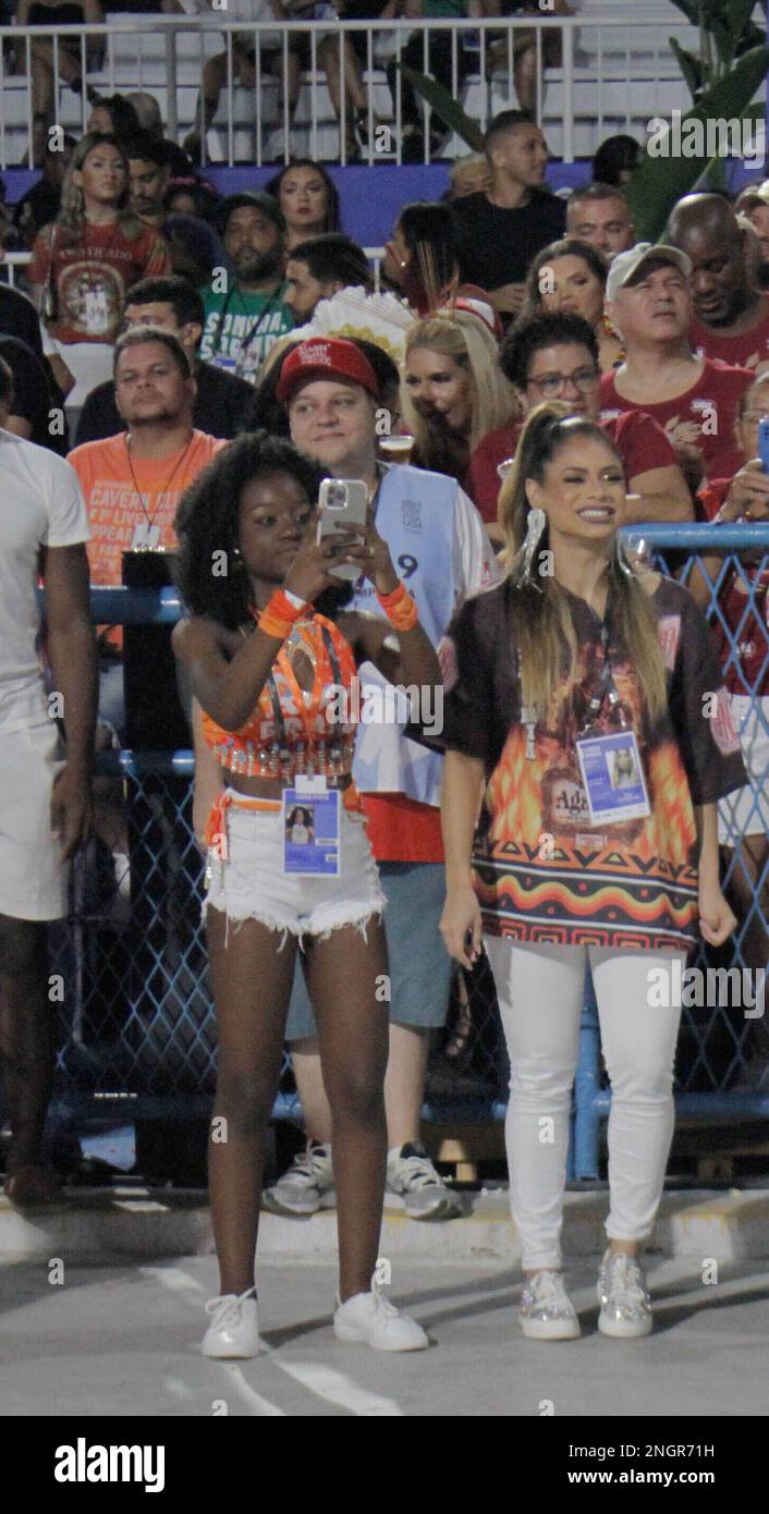Rio De Janeiro, Brazil. 19th Feb, 2023. Singer Lexa accompanying GRES ...