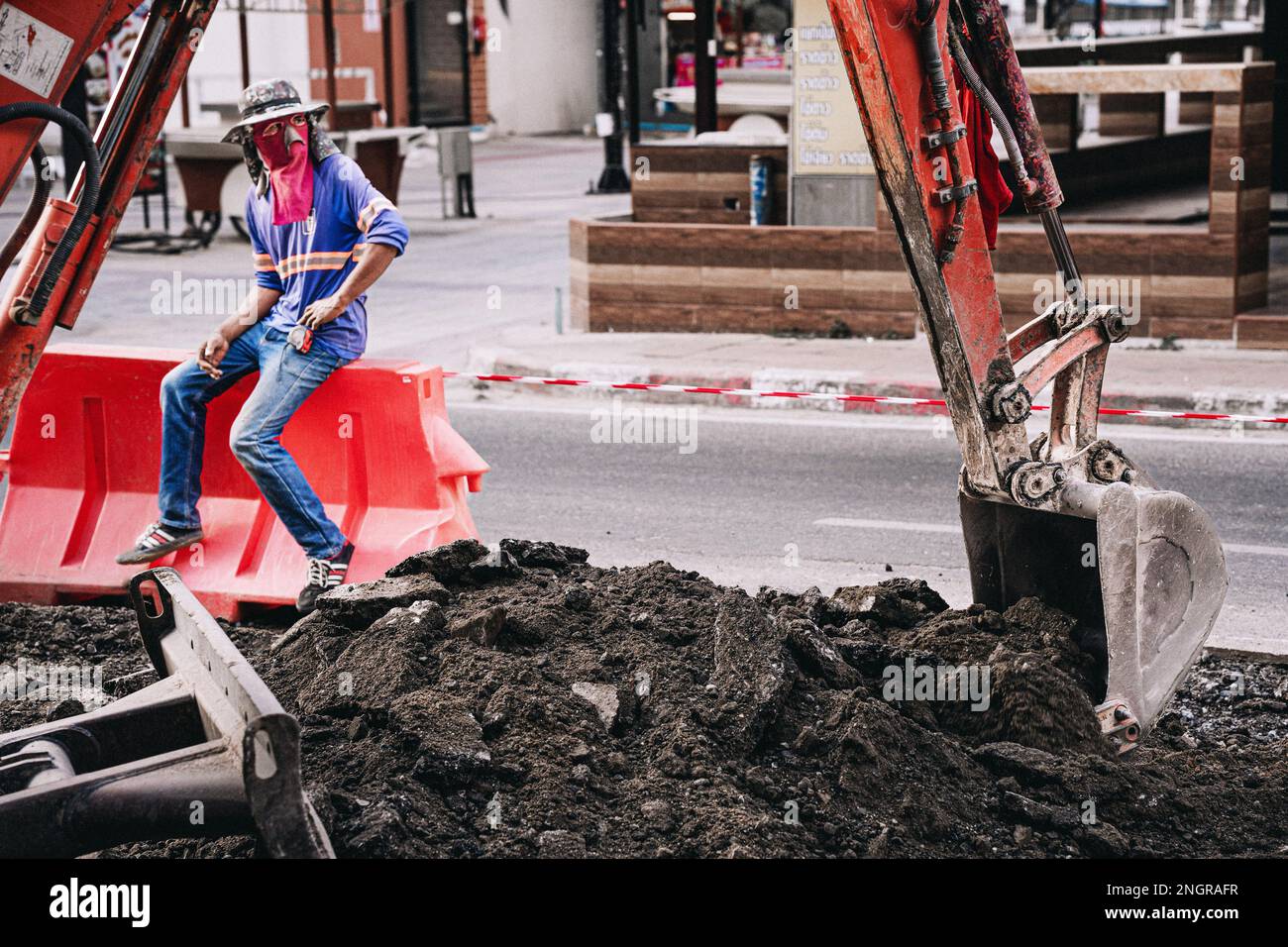 Asphalt replacement hi-res stock photography and images - Alamy