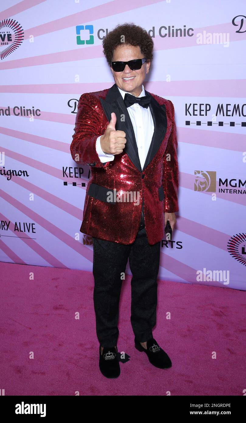 Romero britto hi-res stock photography and images - Alamy