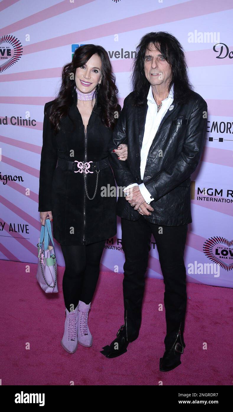 Las Vegas, NV, USA. 18th Feb, 2023. Sheryl Goddard, Alice Cooper at ...