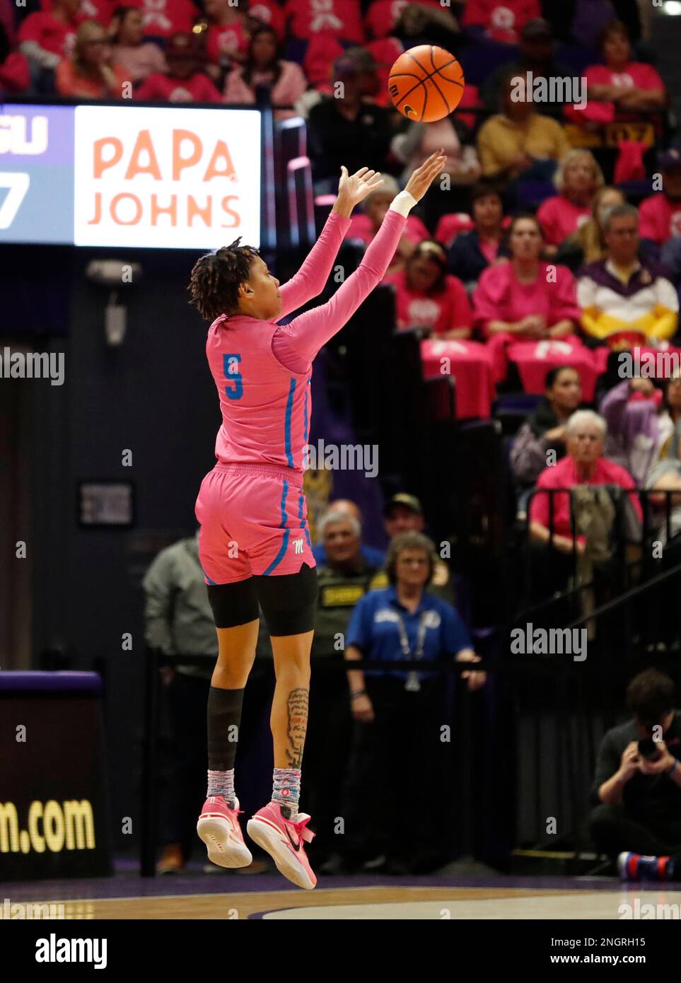 Ole Miss Rebels forward Snudda Collins (5) shoots a three-pointer ...