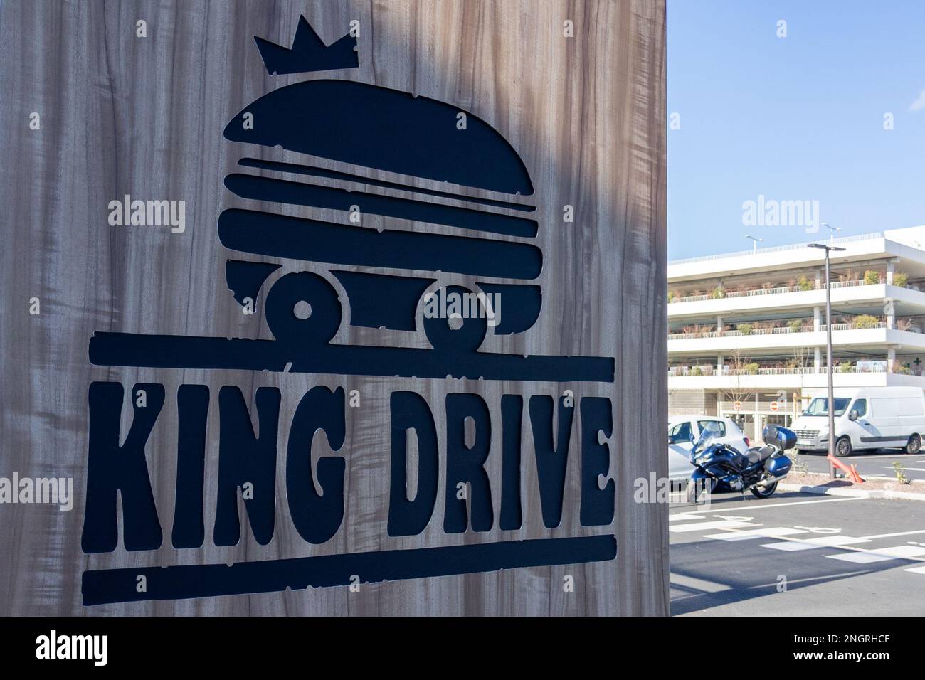 Bordeaux , Aquitaine France - 06 02 2023 : Burger King drive wood panel ...