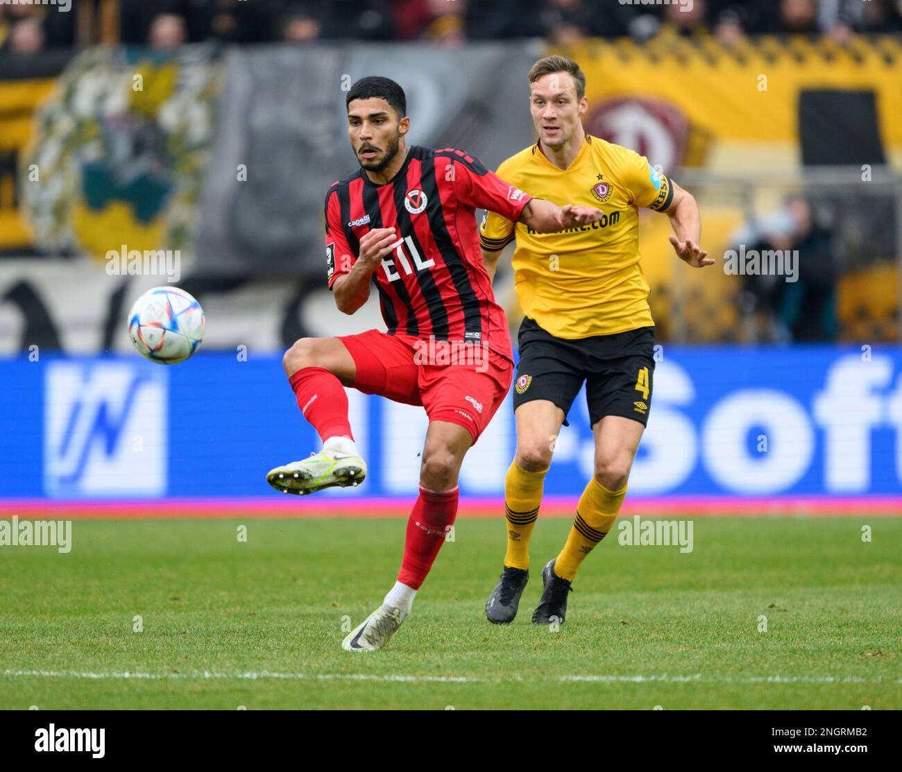 Game scenebattle hi-res stock photography and images - Alamy