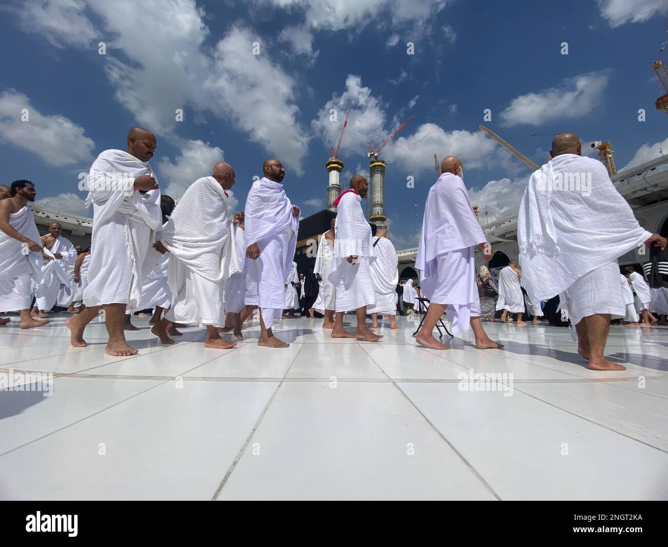 Muslim Pilgrims at The Kaaba in The Haram Mosque of Mecca , Saudi ...