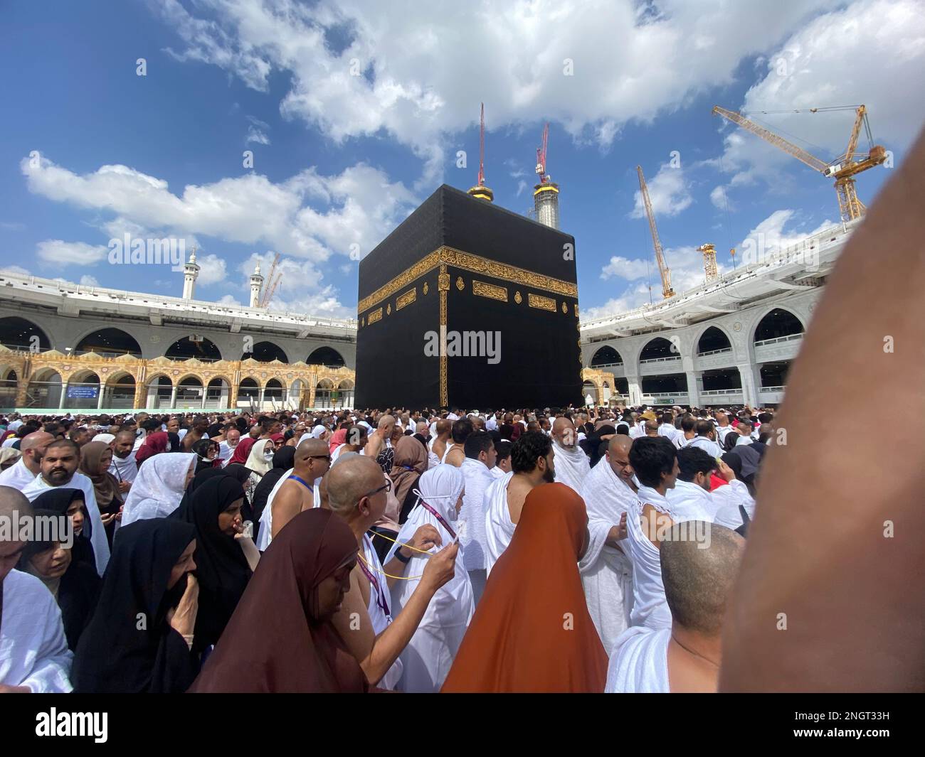 Muslim Pilgrims at The Kaaba in The Haram Mosque of Mecca , Saudi ...