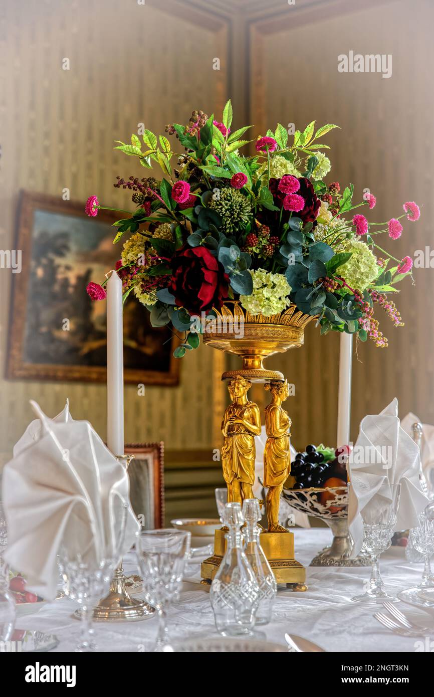 Luxury dinner in mansion house Stock Photo - Alamy