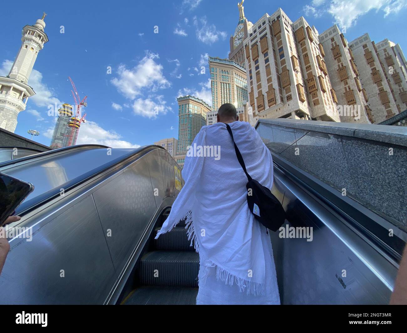 Muslim Pilgrims at The Kaaba in The Haram Mosque of Mecca , Saudi ...