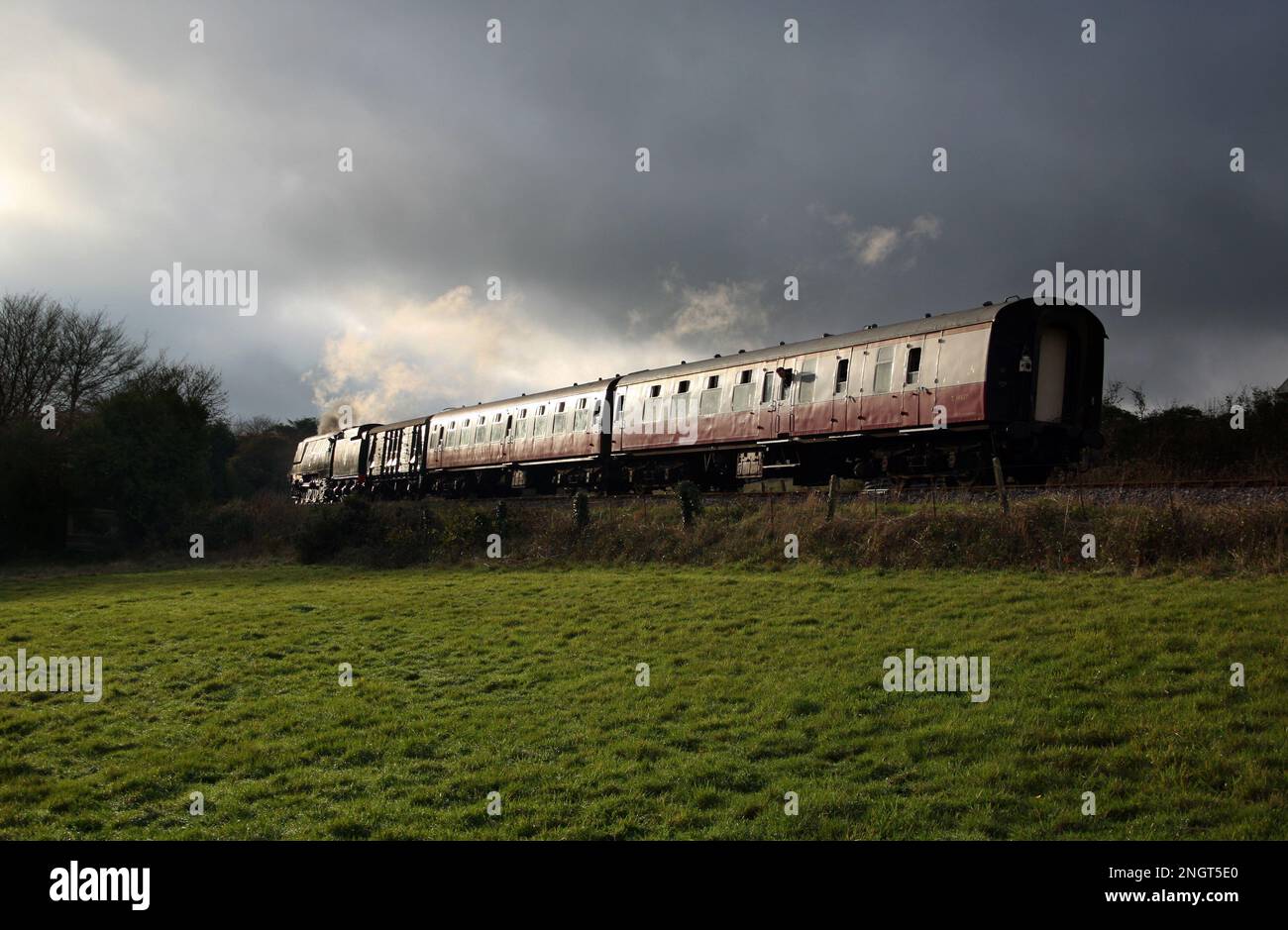 West Country Class 34007 at Charlie's Gate on the Bodmin & Wenford ...