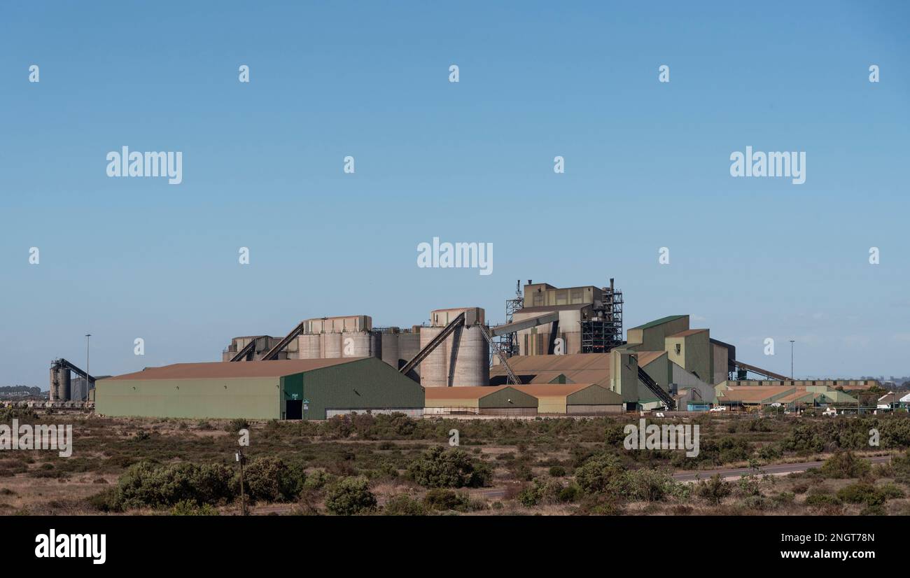 African smelting works hi-res stock photography and images - Alamy