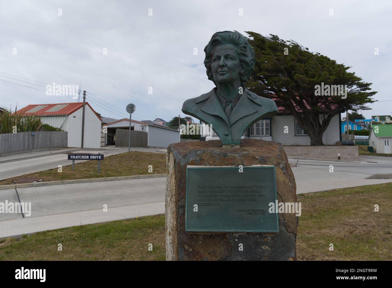 Margaret thatcher statue hi-res stock photography and images - Alamy