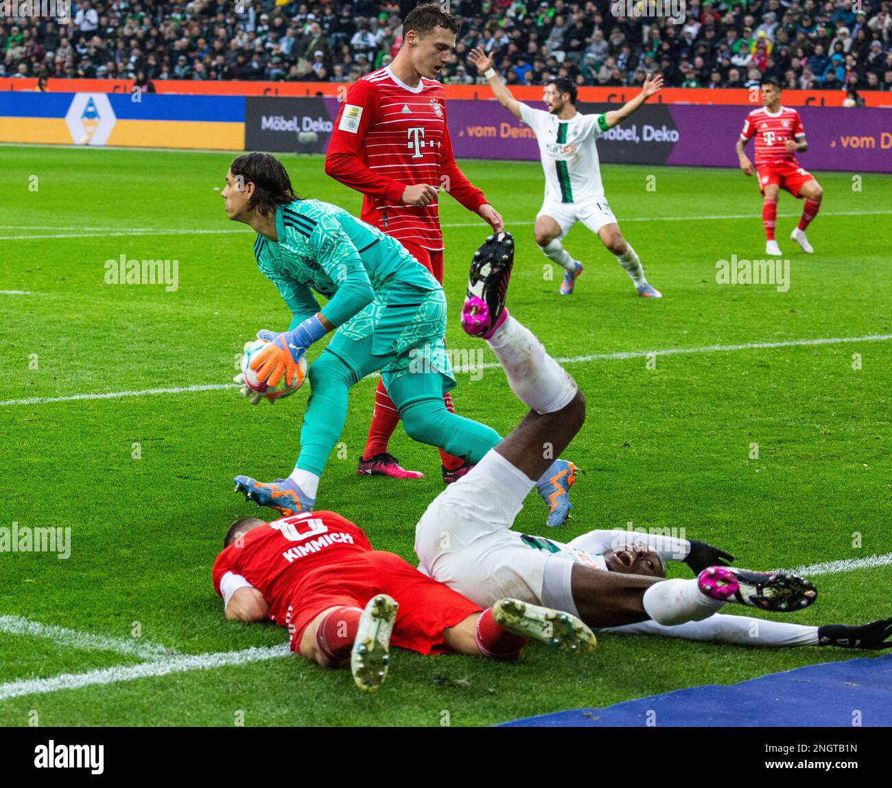 sports, football, Bundesliga, 2022/2023, Borussia Moenchengladbach vs ...