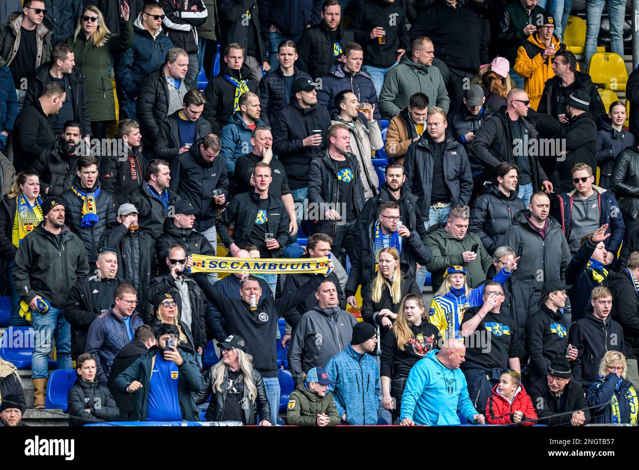 LEEUWARDEN - Fans of Cambuur during the Dutch premier league game ...