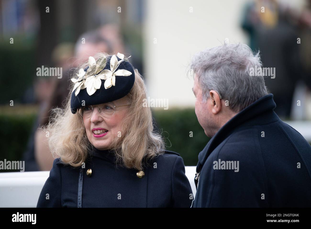Ascot, Berkshire, UK. 18th February, 2023. Racegoers enjoying their day ...