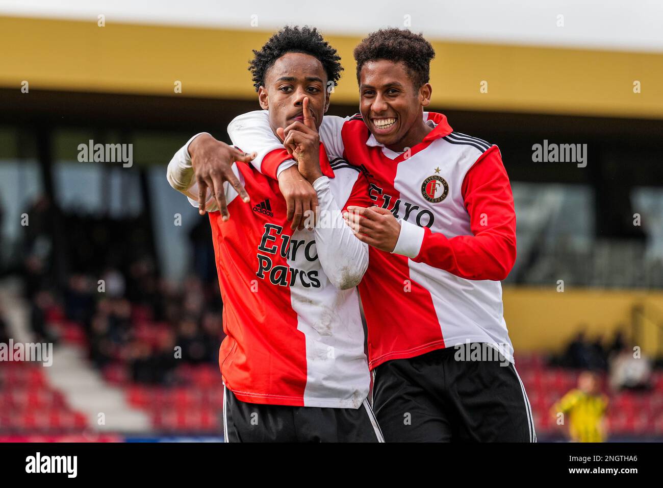 Rotterdam - Marleyson Cruz, Mohammed Fuaad celebrate the 6-0 during the ...