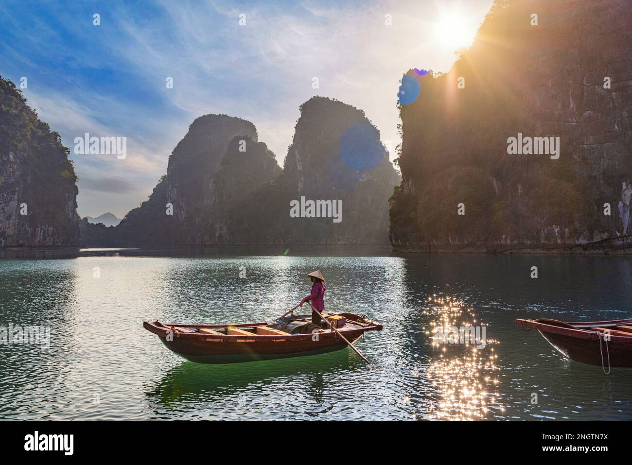 Waiting bay hi-res stock photography and images - Alamy