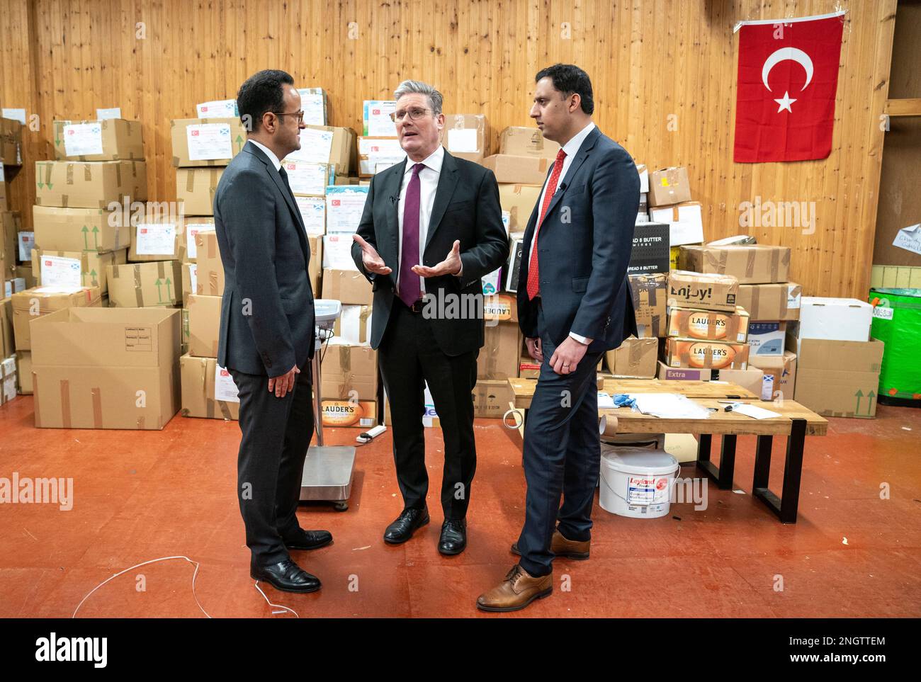 Labour party leader Keir Starmer (centre) with Scottish Labour leader ...