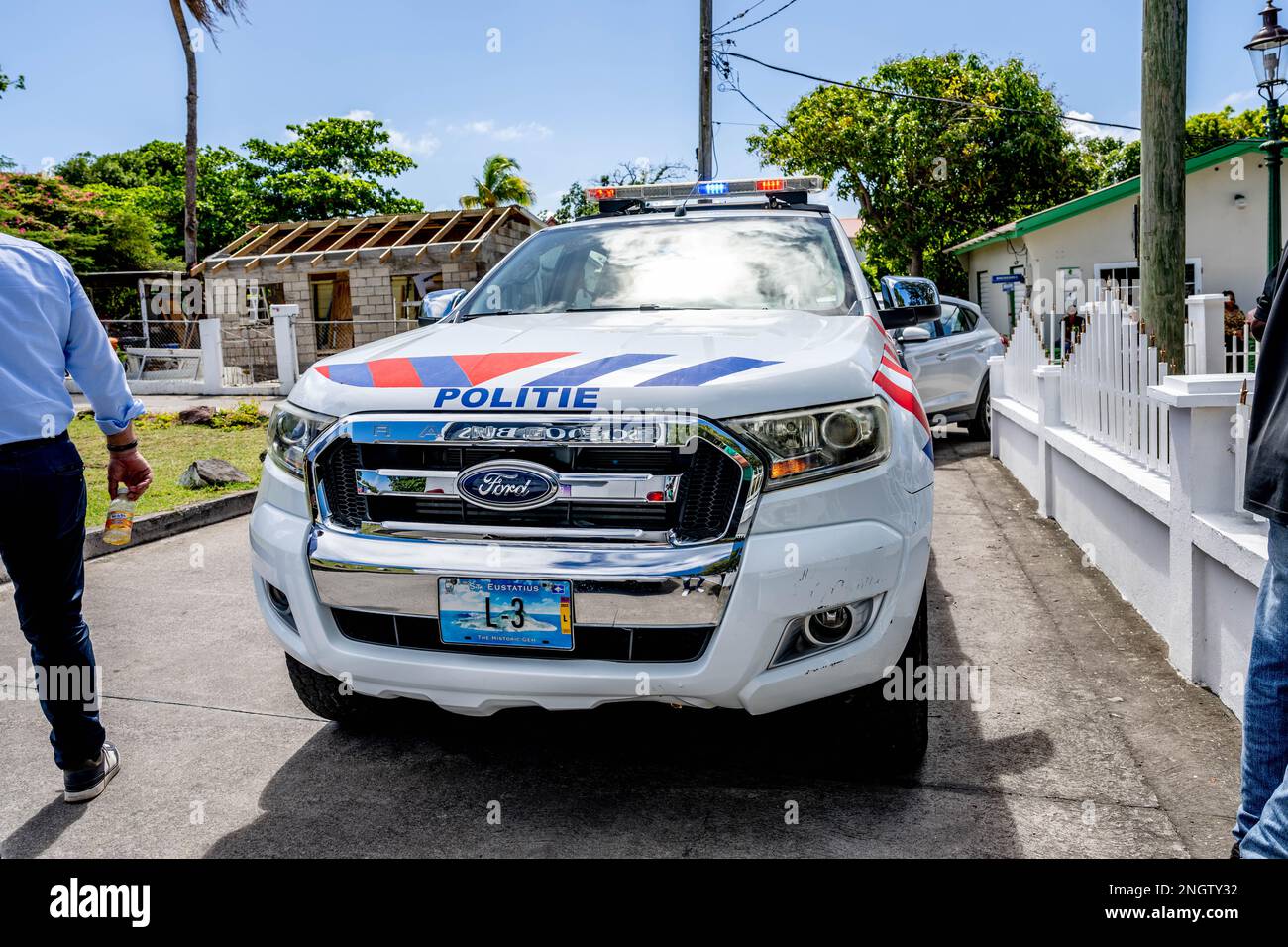 Dutch Police car with Caribbean number plater in Oranjestad on Dutch ...