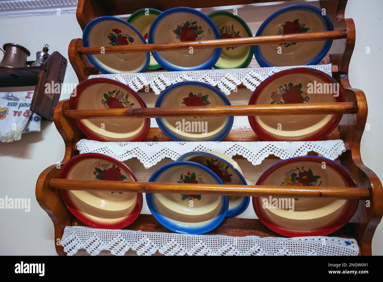 Kitchen bowls in Sofia And Andreas Traditional House in Letymbou ...