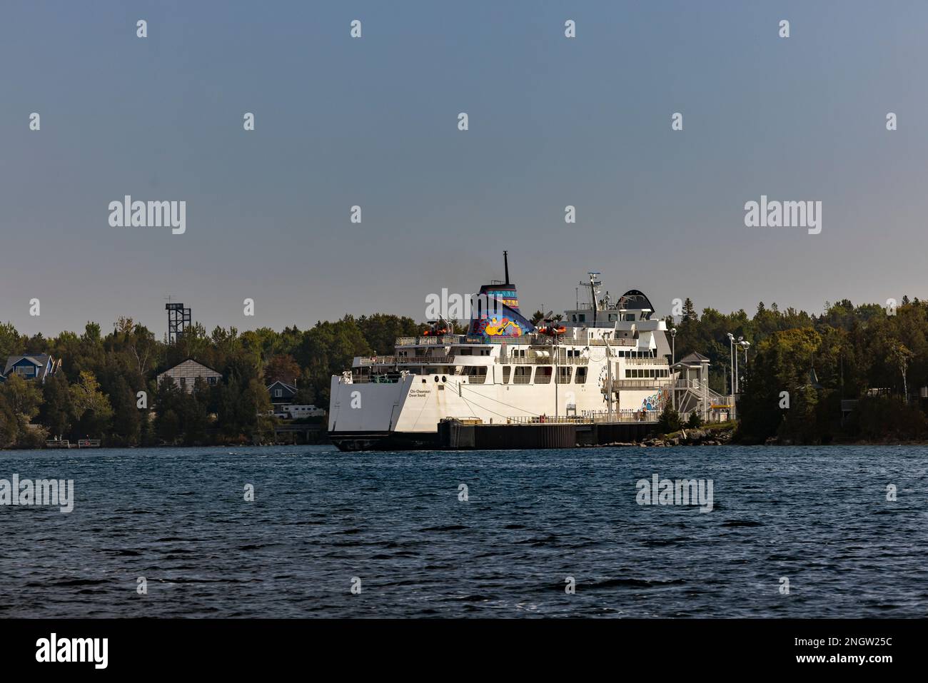 Chi Cheemaun Ferry Stock Photo - Alamy
