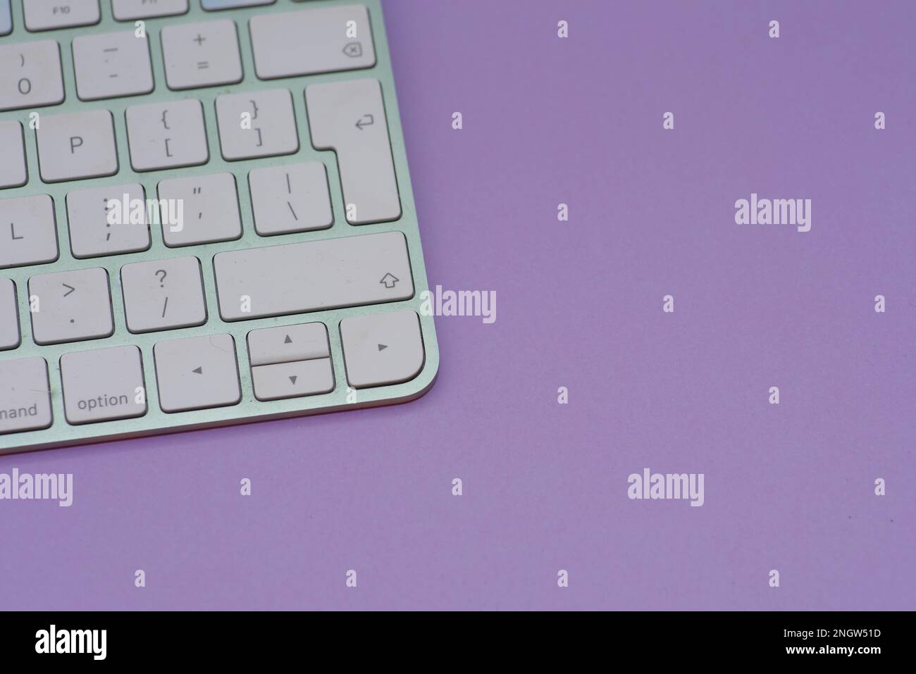 Wireless keyboard shot up close Stock Photo - Alamy